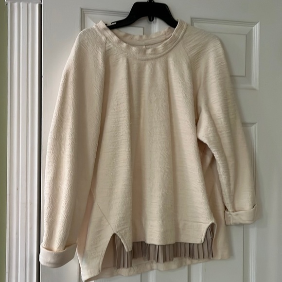 undiscovered eye | Tops | Med Oversized Toptextured Fabric Bottom ...